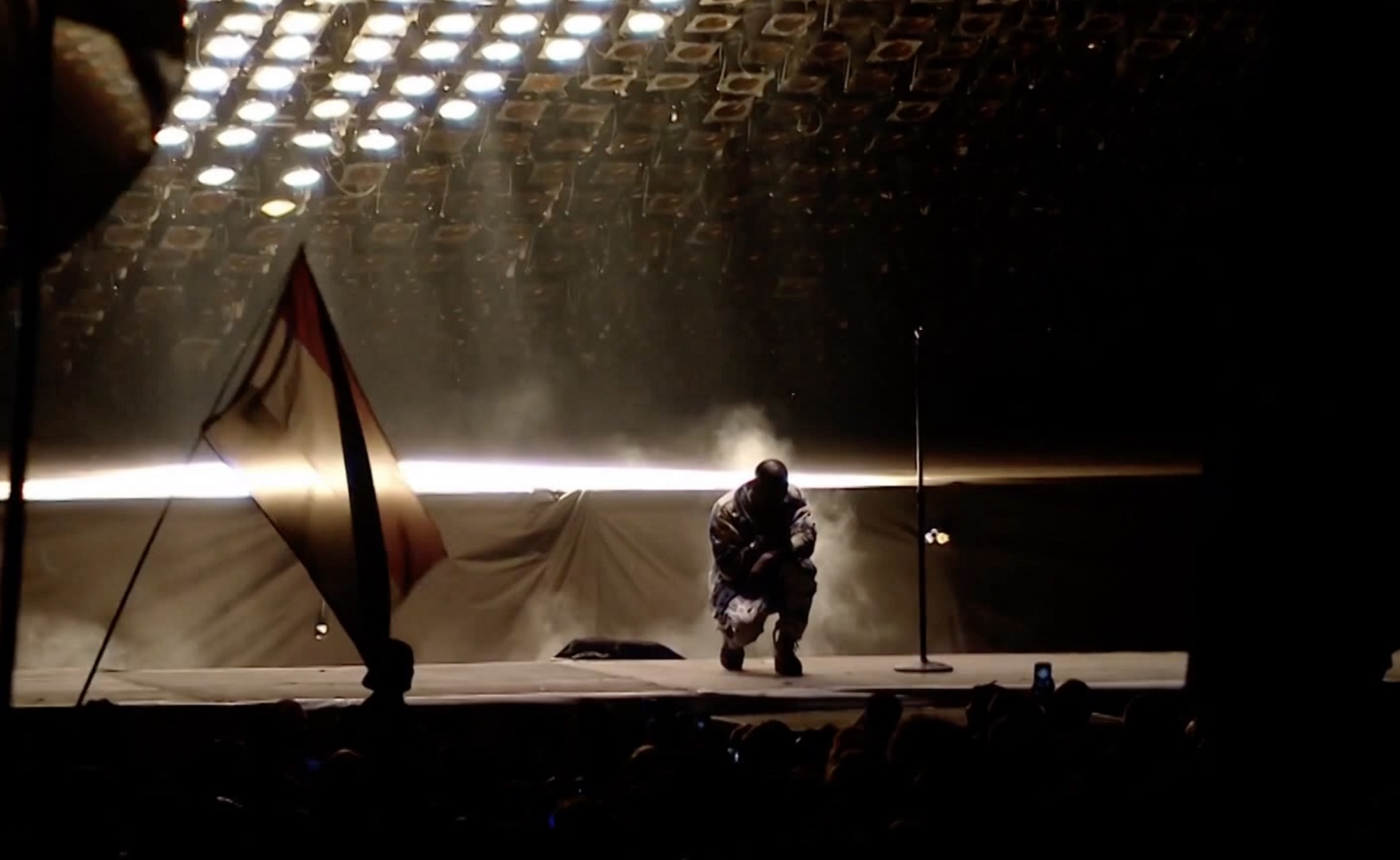 Kanye West - Live at Glastonbury (2015) смотреть фильм онлайн в хорошем ...